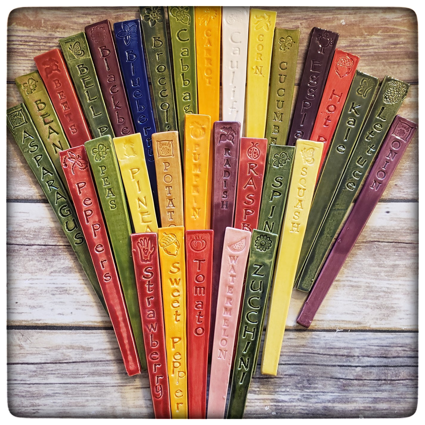 Plant Markers (fruits and vegetables) – HaldeCraft